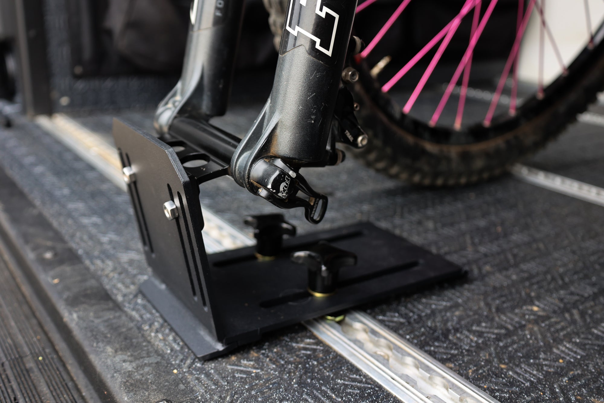 BÖHM Universal Bike Mount